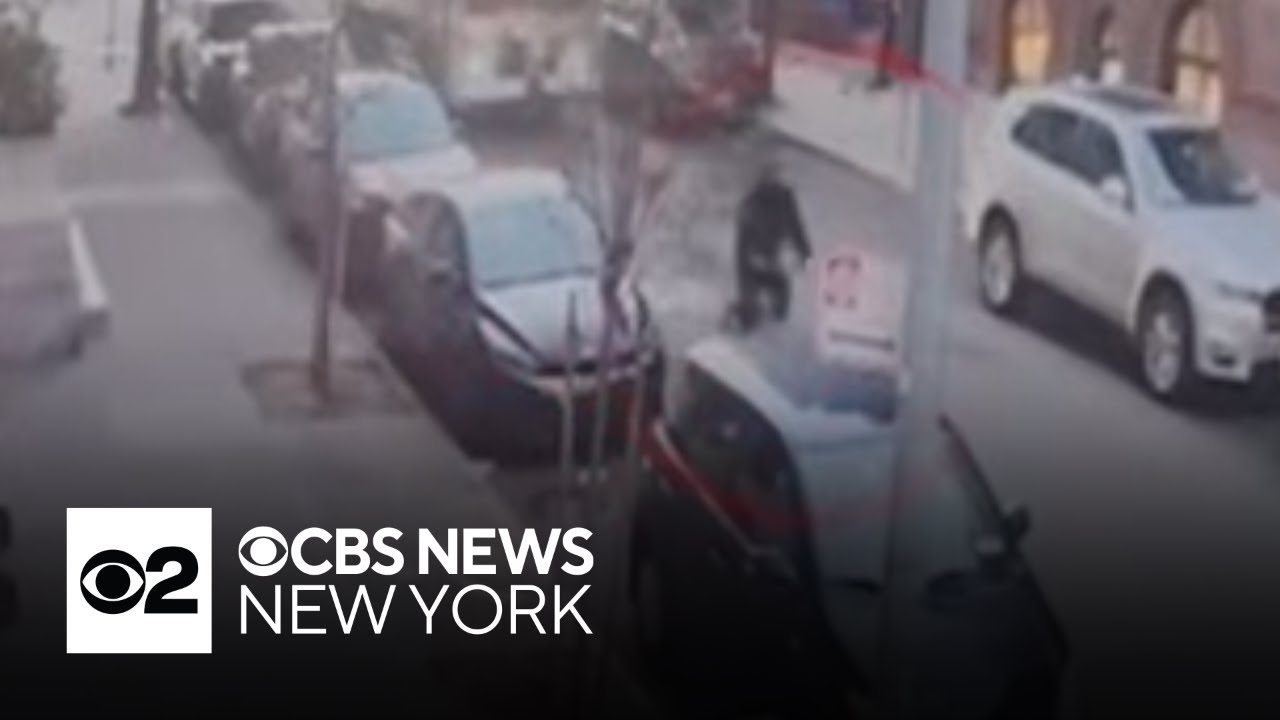 Video shows UnitedHealthcare CEO murder suspect moments after shooting ...