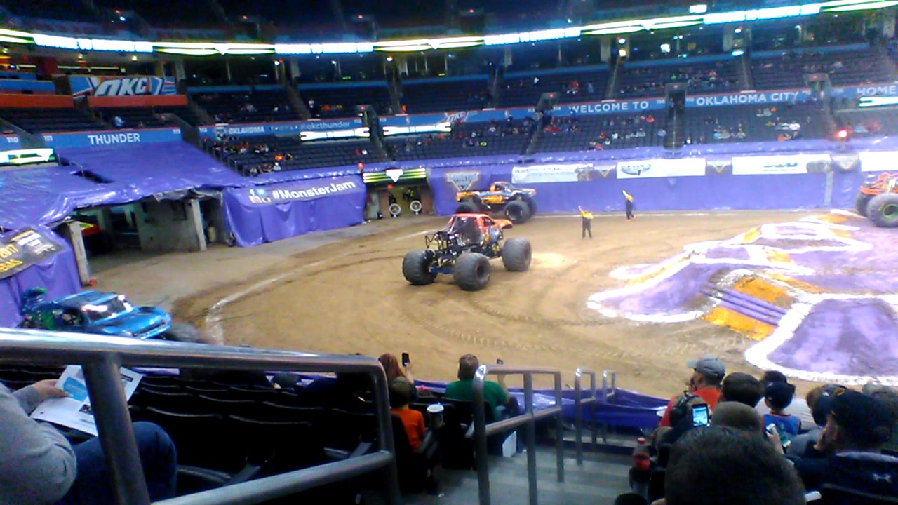 Monster Jam Oklahoma 2017 start your engines - YouTube