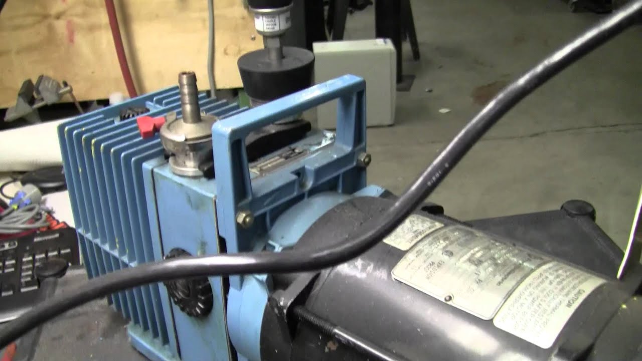 Precision Scientific Vacuum Pump - YouTube