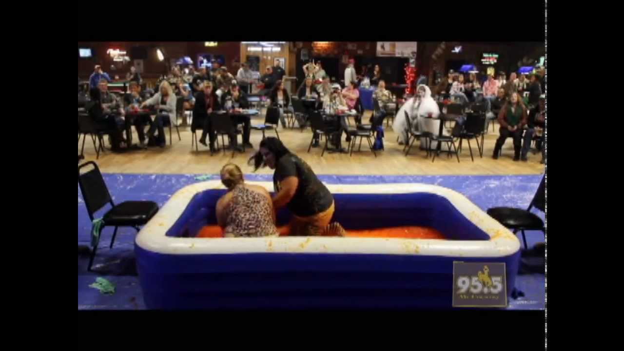 Jello Wrestling 2 - YouTube