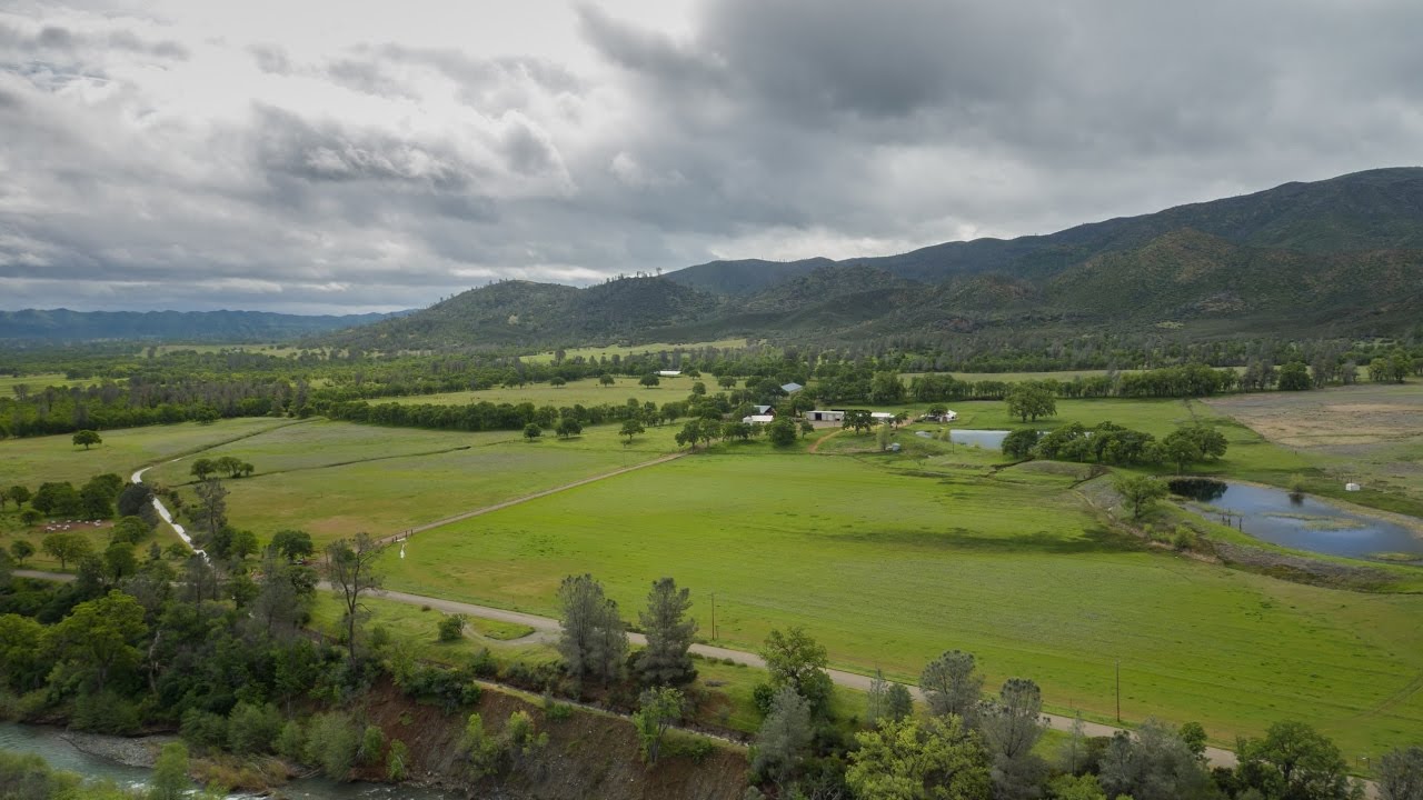 Flying S Ranch - YouTube