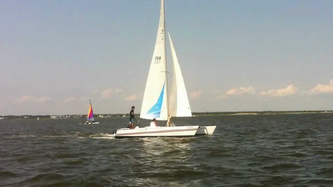 Stiletto 23 back baysail - YouTube