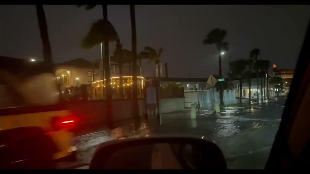 Hurricane Ian: Flooding in Downtown St Augustine - YouTube