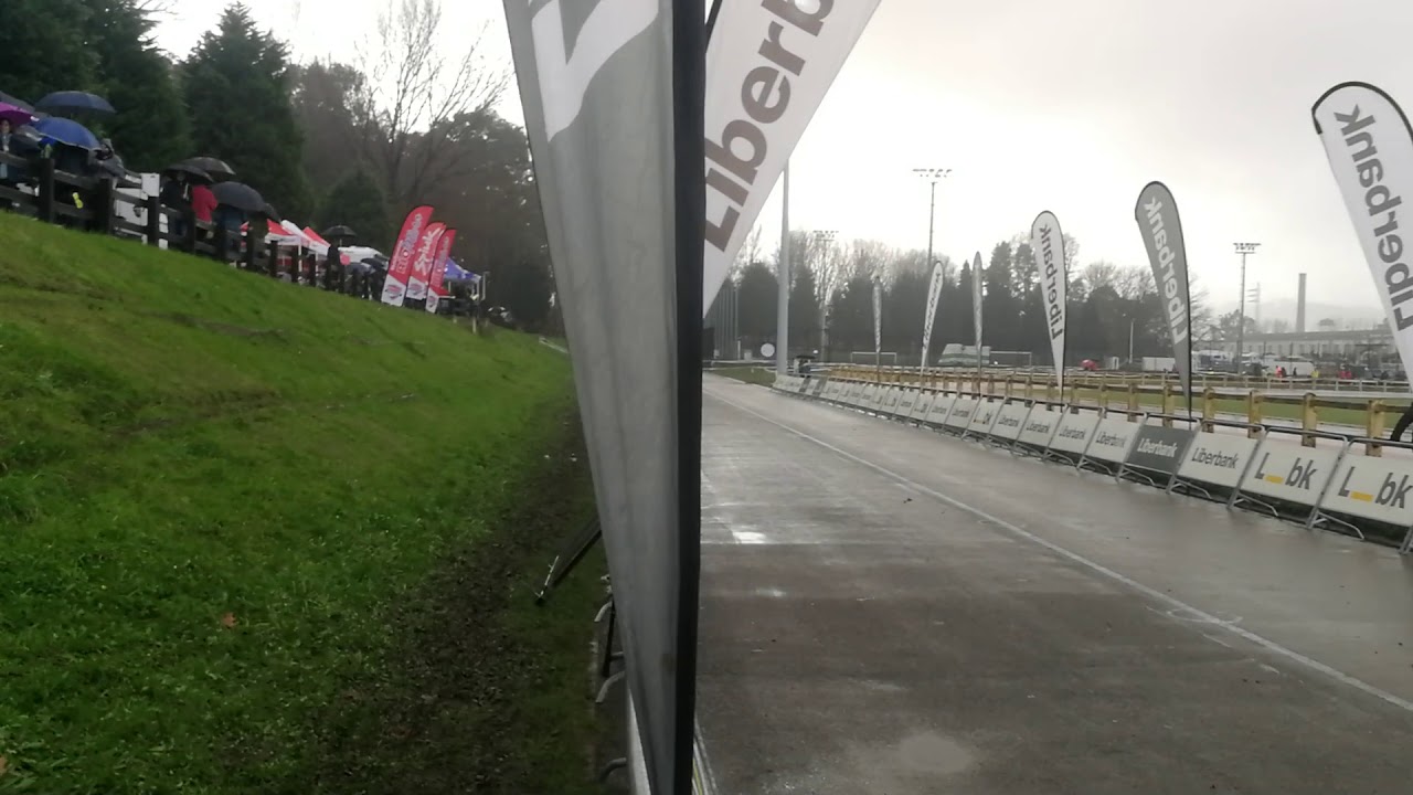 Alain Suárez vence en el regional junior de Torrelavega - YouTube