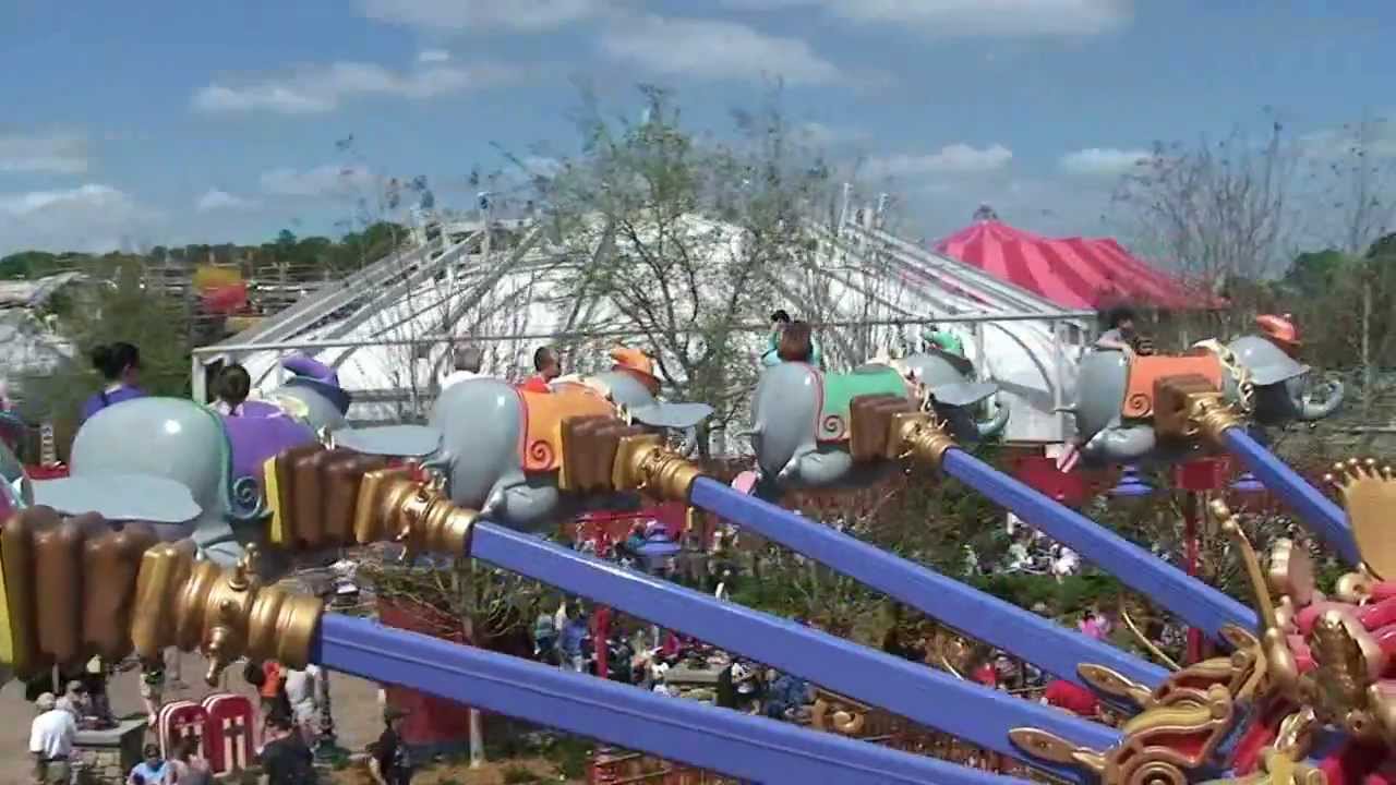 Dumbo the Flying Elephant POV Ride, Storybook Circus, Fantasyland ...