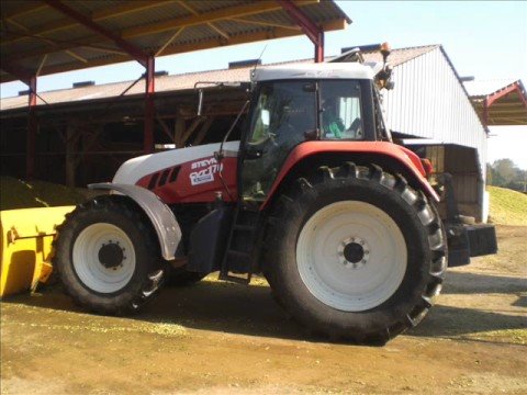 Montage photo de steyr cvt 170 et 150 - YouTube