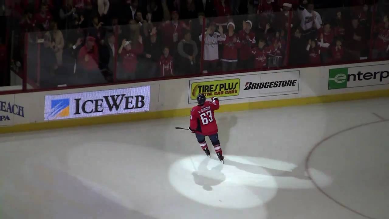 Andrew Gordon 1st NHL Goal 12/21/10: Caps vs. Devils highlights - YouTube