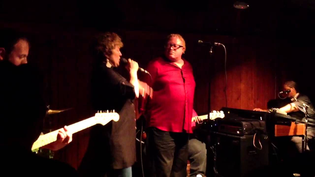 "Don't Make Me Cry" - Malford Milligan Band w/ Lisa Tingle - YouTube