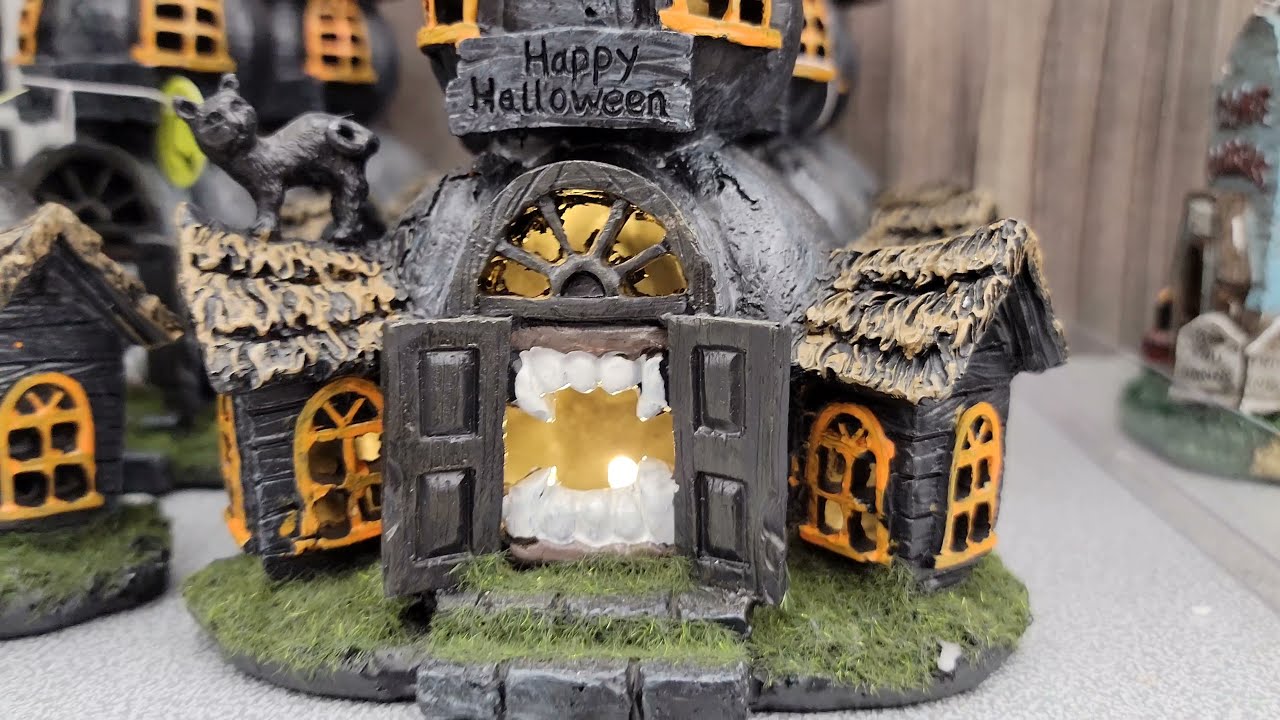 Michael's Arts & Crafts 🎃 Halloween Sneak Peeks 2021 🎃 - YouTube
