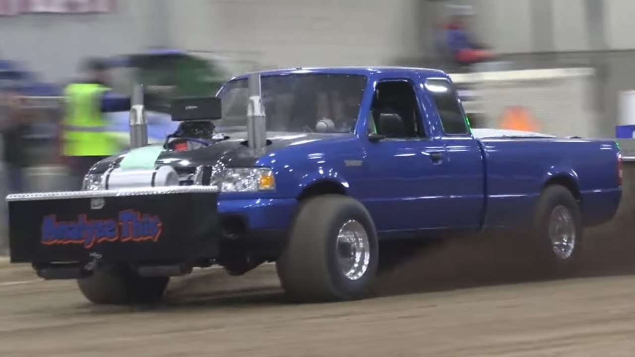 4500 Small Block 4x4 truck FINALS at the 2023 Keystone Nationals Indoor ...