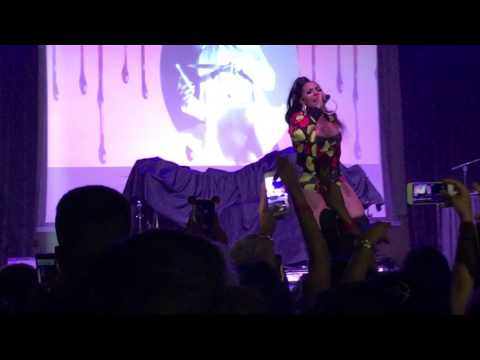 Ashanti/The Way that I love you Intro Live  (2017)