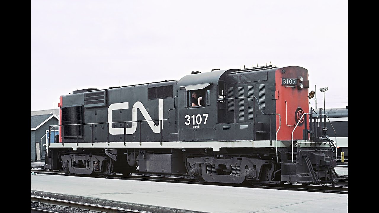 The MLW RS 18: More then just a Canadian Relative to the RS-11 - YouTube