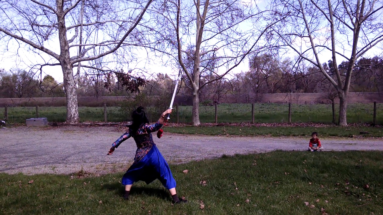 Sword martial arts Chinese kung fu 高级剑术 - YouTube