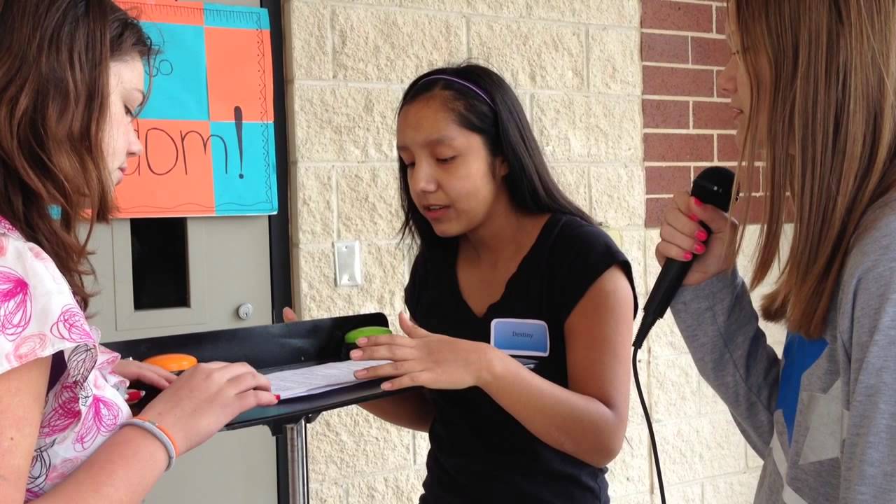 That's So Random Game Show - YouTube