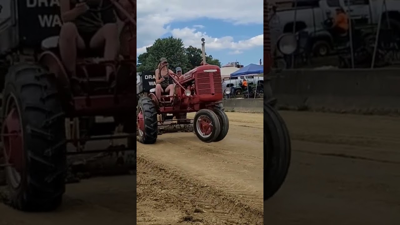 Antique Tractor Pull Highlights - YouTube