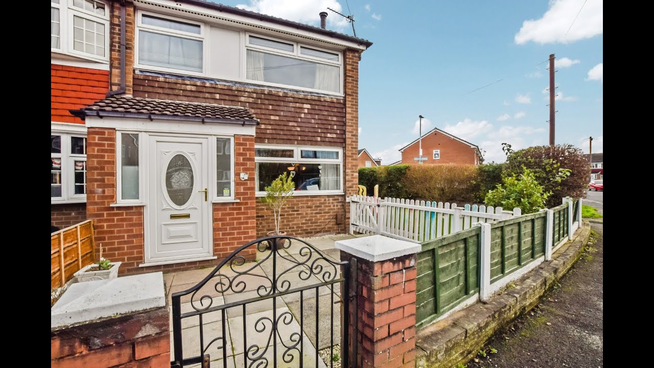 Amberwood Drive, Manchester - YouTube