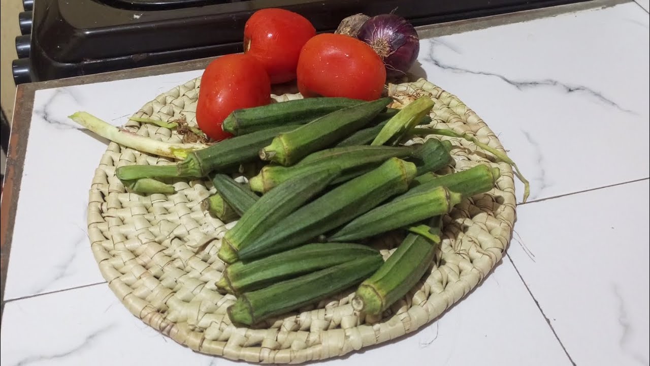 How to test if okra (finger ladies) are good for cooking - YouTube