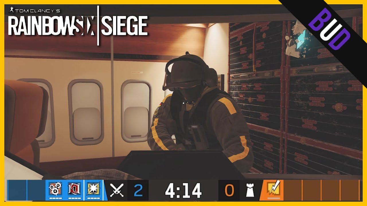 A very fair 3v1 | Rainbow Six Siege Customs - YouTube