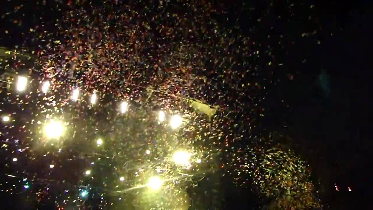COLDPLAY CONCERT - LOVERS IN JAPAN - YouTube