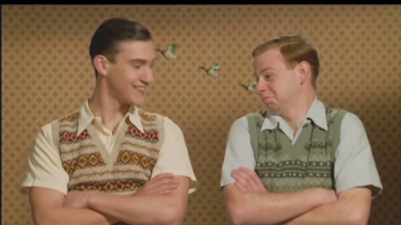 Still Game theme tune. (Edit) 2002 and 2016 - YouTube