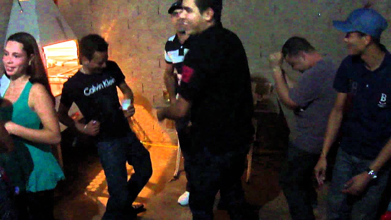 TA TARADA TA TARADA....VALMIR E SEUS DANÇARINOS - YouTube