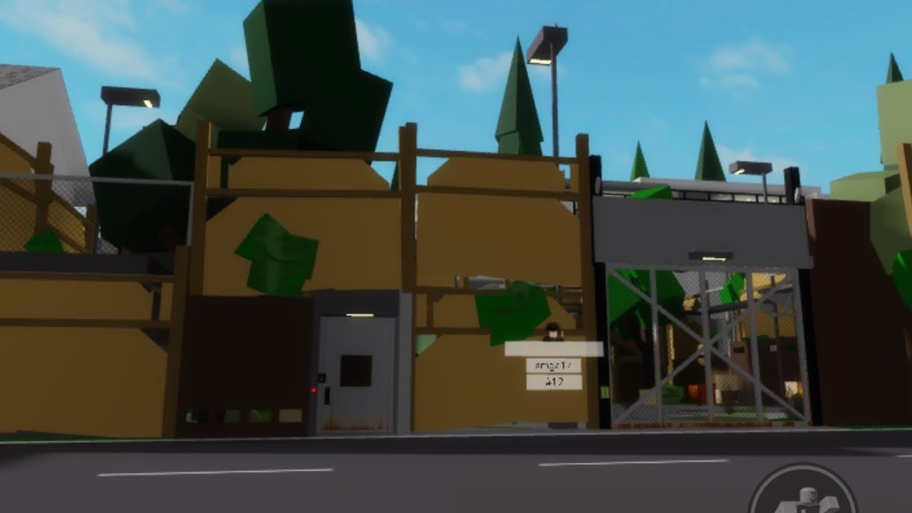 My house burnt down in Roblox - YouTube