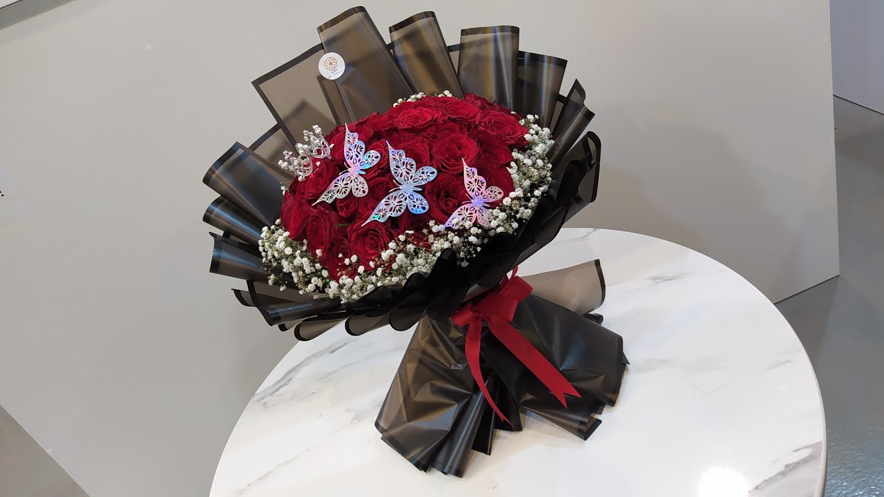 roses arrange flowers Bouquet. || flower wrapping techniques || Flower ...