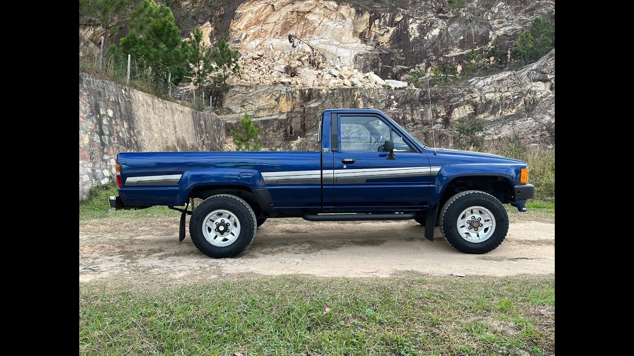 TOYOTA 4X4 86 PAILA LARGA - YouTube