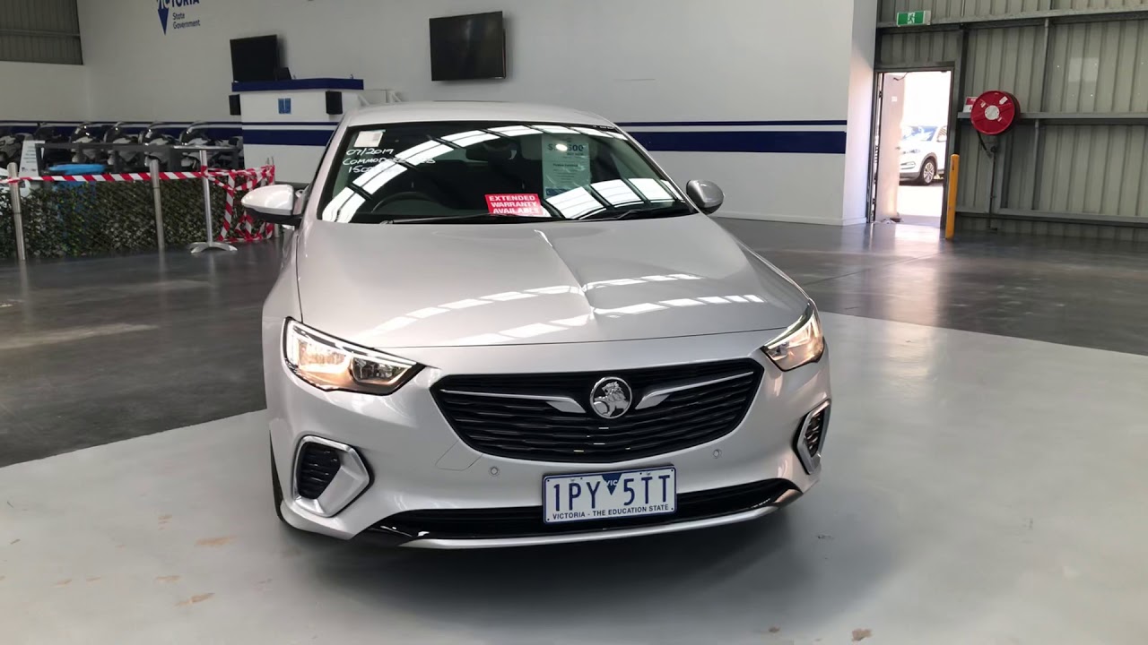 2019 Holden ZB Commodore Liftback | Pickles Auctions - YouTube
