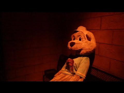 Freaky Blumhouse haunted house walkthrough at Universal Orlando ...