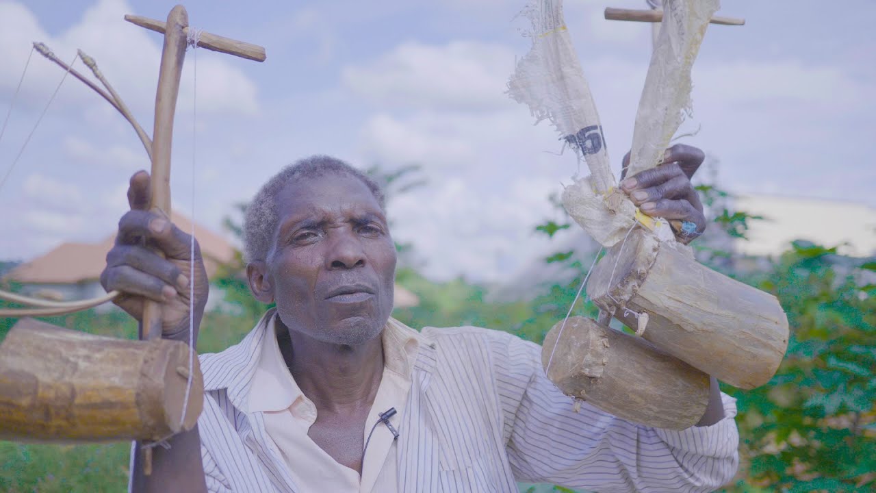 GISUPUSUPU ARACIRIRITSE, ARIKO BRUCE MELODIE WE SIMUZI, NTAGO NIZE ...