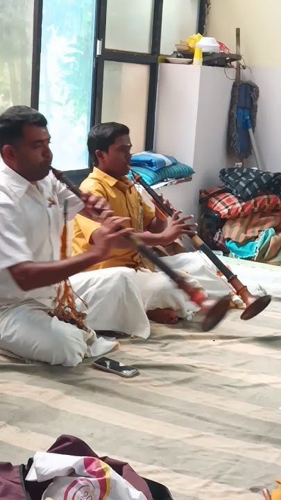 Traditional music - Nadaswaram. - YouTube