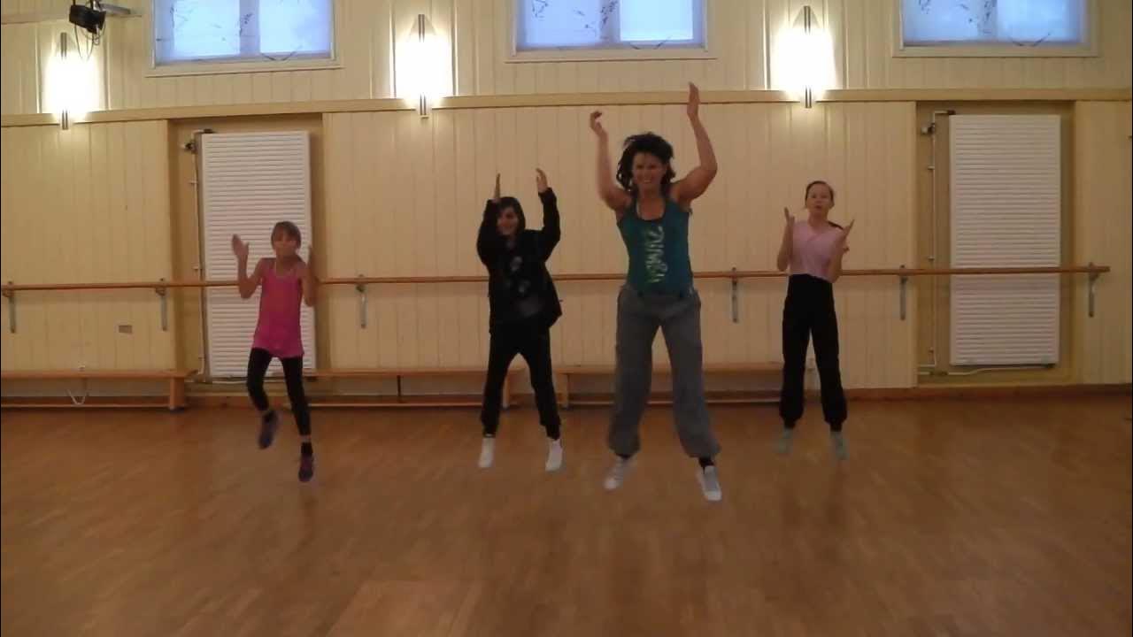 Kids Dance, age 7-11 "Shake It Up" -Selena Gomez - YouTube