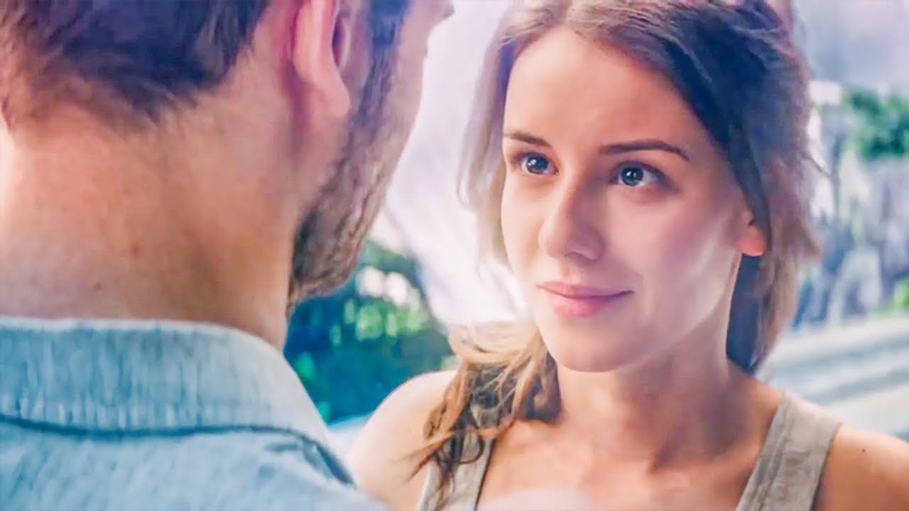 She Allowed An Alien To Impregnate Her While Aiding In His Return - YouTube