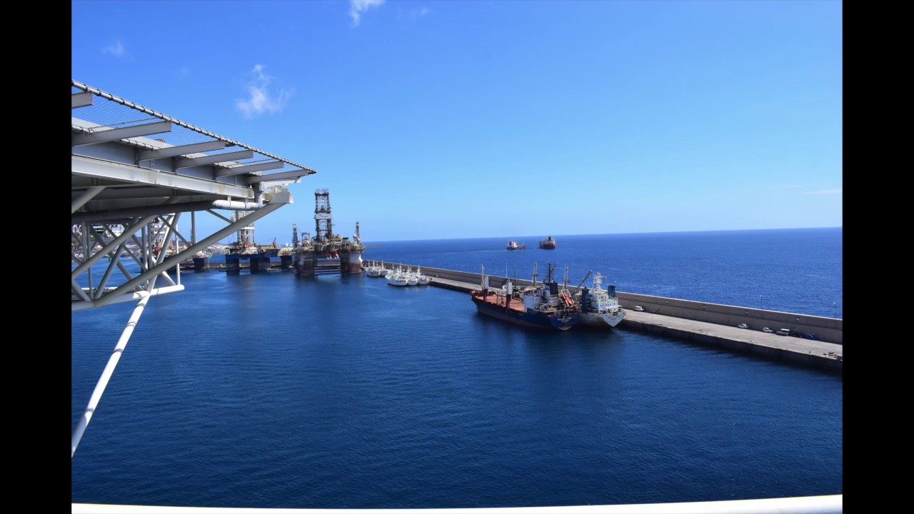 Stena IceMAX Departs Las Palmas. - YouTube