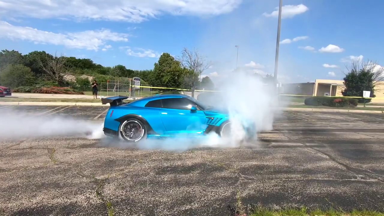 GTR Burnout - YouTube
