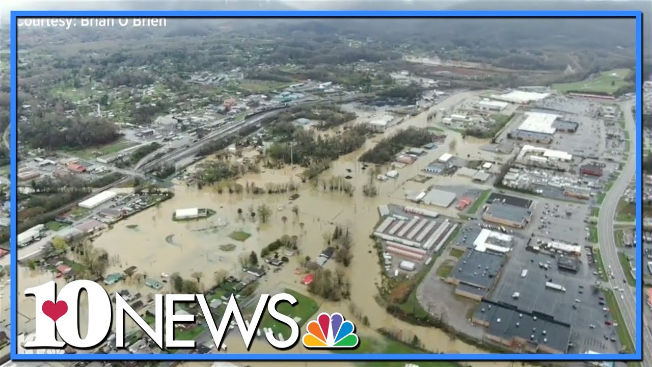 Aerial view of Middlesboro after weekend flooding - YouTube