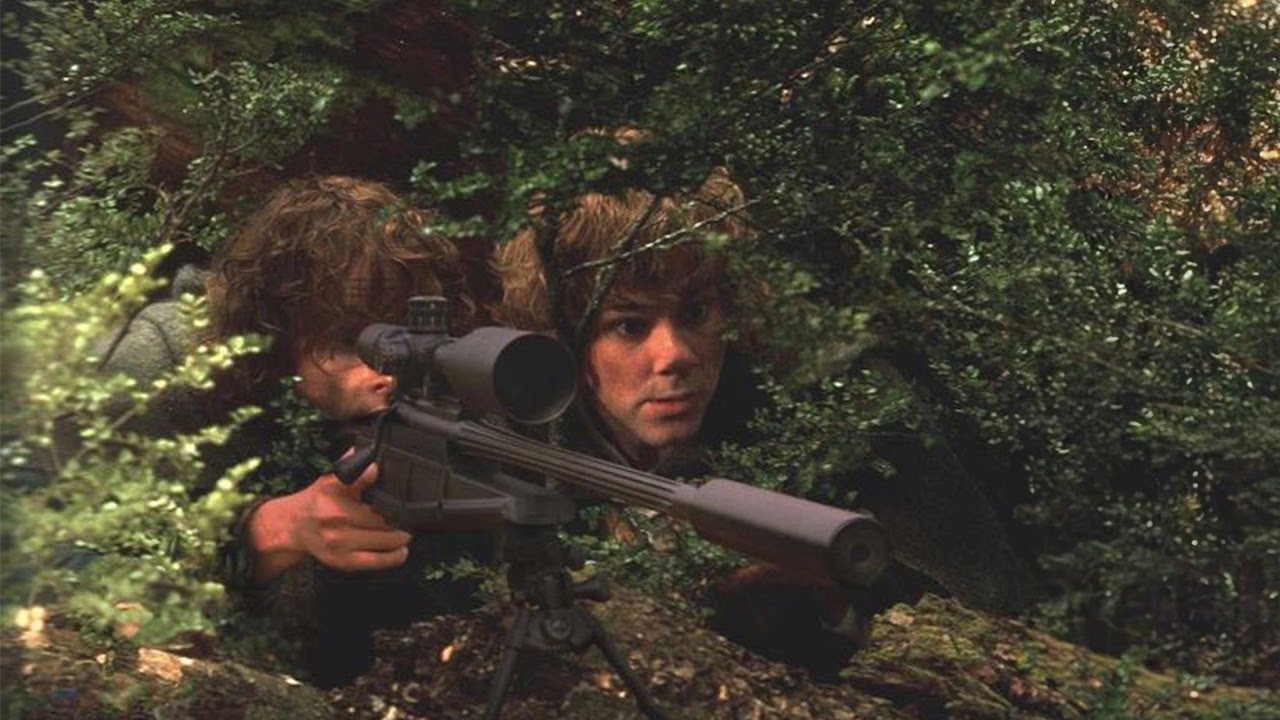 Lord of the Rings if Merry and Pippin had a Sniper Rifle - YouTube