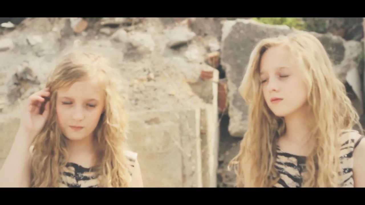 David Guetta - Titanium ft. Sia ( cover by The Graham Twins) - YouTube