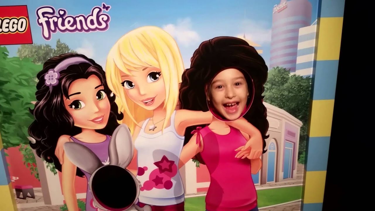 Indoor playground fun for girls at Legoland Discovery Center. Video ...