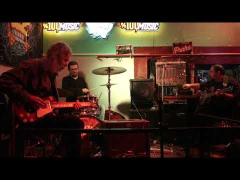 Cati1972 improvisation ''Siyah Peynir Ensemble'' 1/4 (2020.02.12)