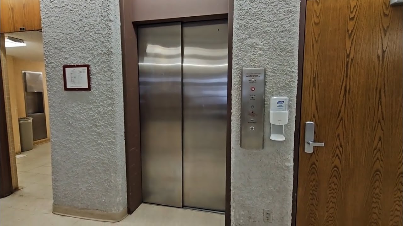 Oofed Otis (mod by American) Hydraulic Elevator @ Physical Science ...