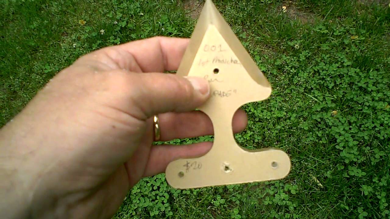 "The Spade" Impact Weapon Plunge Dagger - YouTube