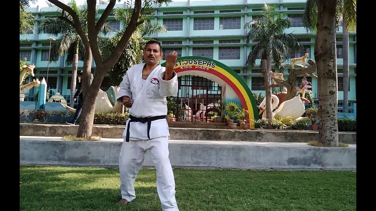 Class 6-12, Karate (Cho dan Uke) by Amar Deep - YouTube