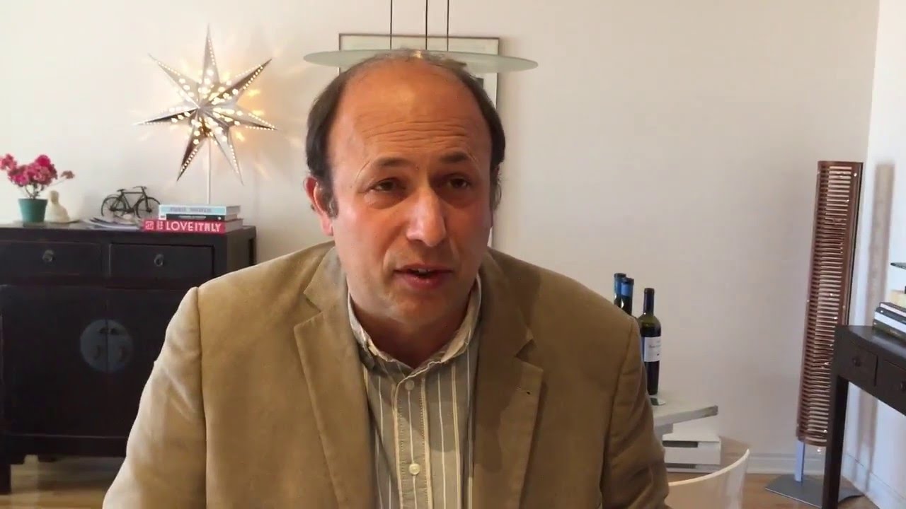 Clos Bagatelle - Luc simon - YouTube