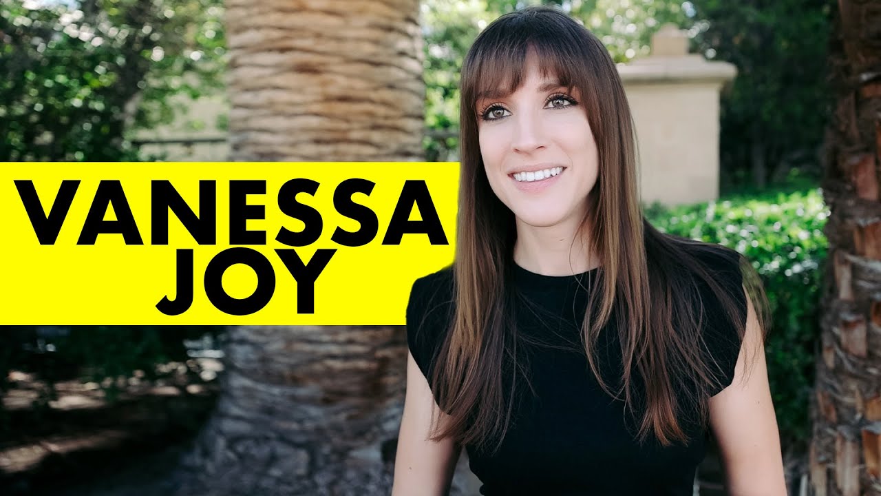 Day With: Award Winning Wedding Photographer Vanessa Joy - YouTube