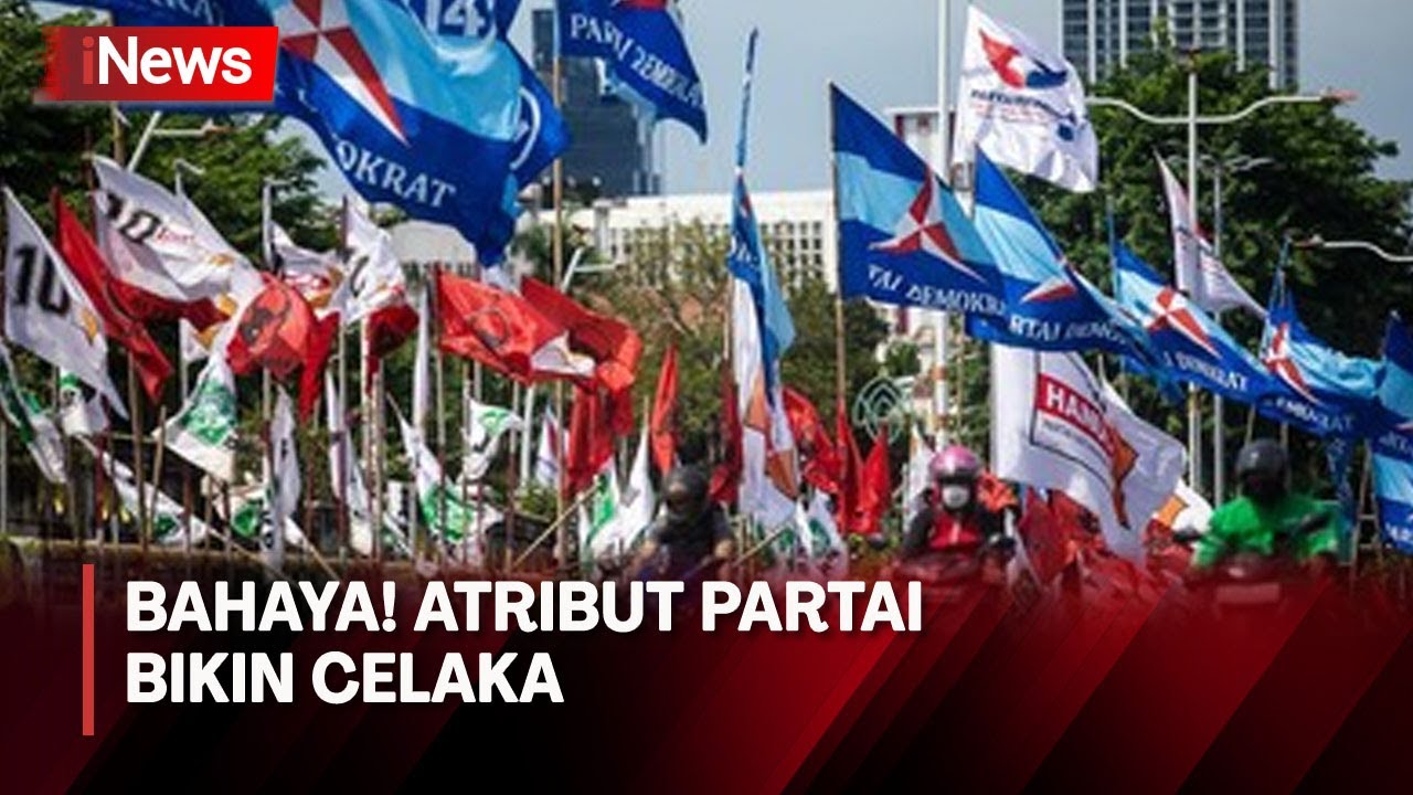 Sepasang Lansia Alami Kecelakaan usai Tersangkut Bendera Partai di ...