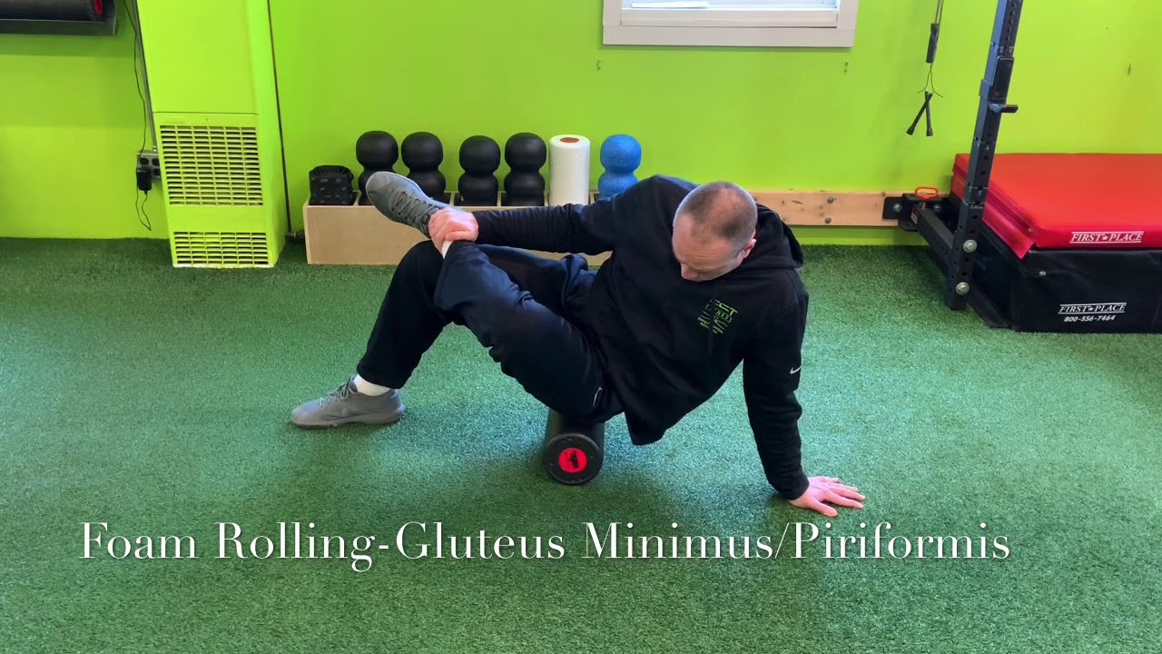 Foam Rolling-Gluteus Minimus & Piriformis - YouTube