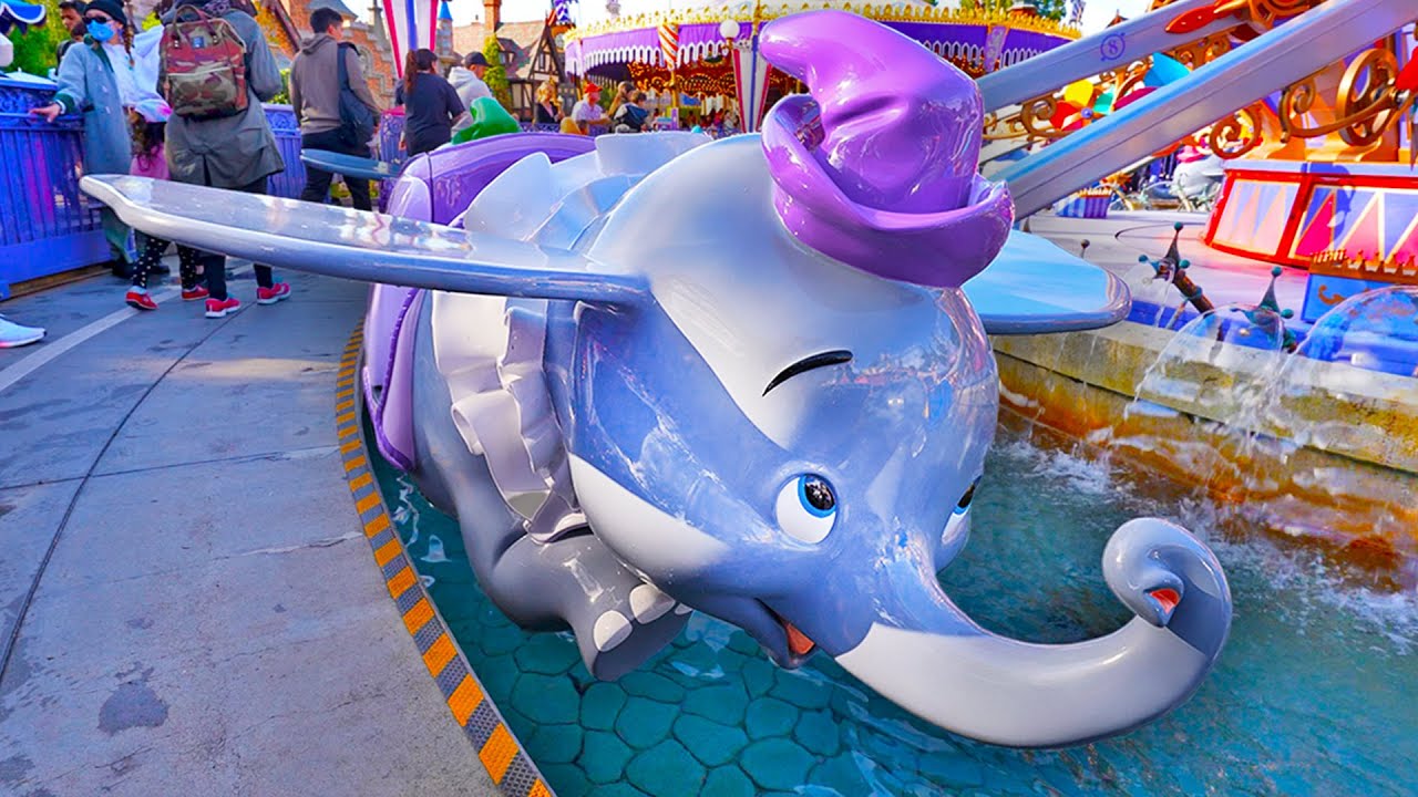 Dumbo Disneyland Park Dumbo The Flying Elephant Full Ride! Disneyland