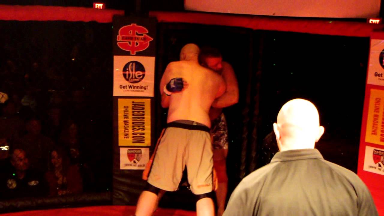 Josh"The Hulk"Faries vs "MAD"Max McNeely Cage of Honor East Heavyweight ...